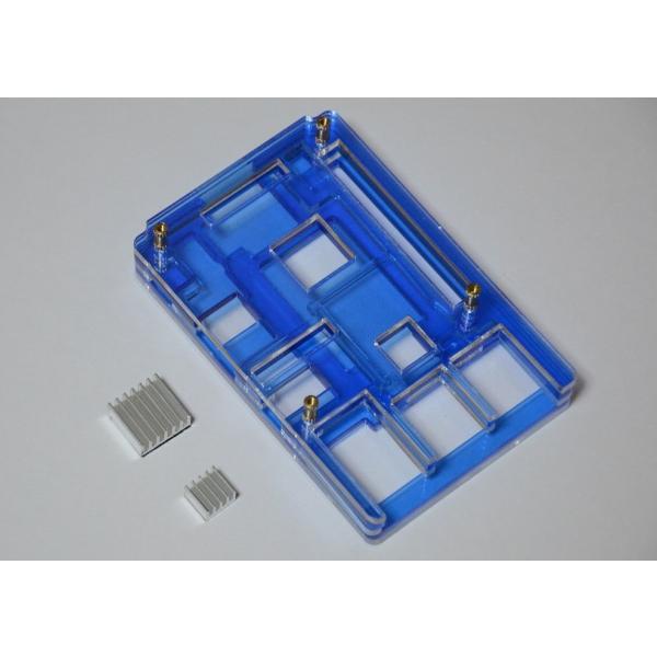 Raspberry Pi 2 model B用のアクリル板部材を積み重ねるタイプの薄型ケースです。薄型なので、GPIOピンヘッダ部が切り欠きから近く、ケーブルの抜き差しがしやすい、実験工作用途向きの構造になっています。GPIOピンヘッダにパ...