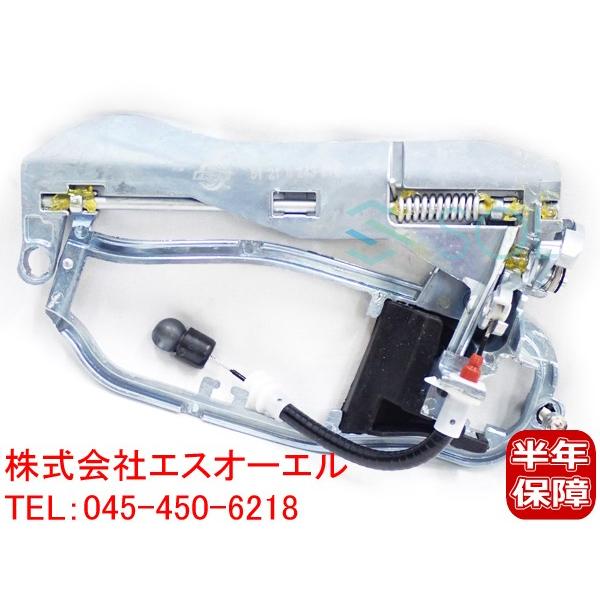 商品状態:新品・未使用品適合車種:BMWE53 X5 3.0i 4.4i 4.6is 4.8is※上記車種にグレードや型式記載されている場合でも、年式・仕様等により適合しない場合が御座います。必ず実車に取付されている純正品番をご確認の上ご注...