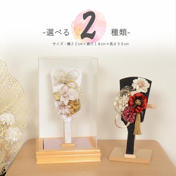 【匠一好の羽子板の特徴】「節句人形工芸士」の筆頭といっても過言ではない匠一好のつまみ細工羽子板。細部までのこだわりが見えるつまみ細工となっています。【羽子板を飾る意味】江戸時代から受け継がれている羽子板とは邪気や悪いものをはね（羽根）のけ、...