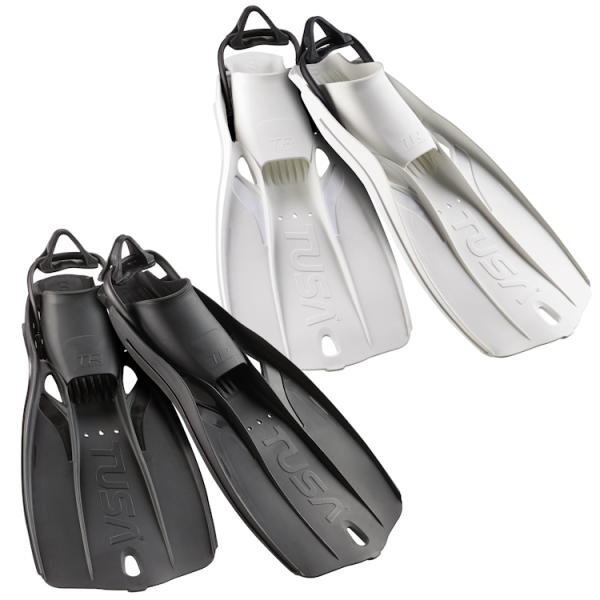 素足で着用可能なソフトフットポケットモデル>> コンパクトで収納しやすく、軽量で持ち運びに便利>> 大きな推進力を生むコンパクトなブレードデザイン>> やわらかいフットポケットが多くの足型にフィット&gt...