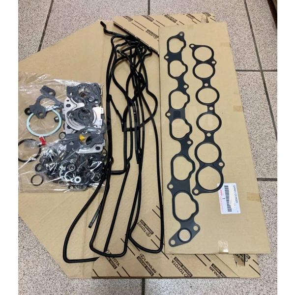 トヨタ純正新品部品になります。経年劣化リフレッシュに！JZA80 スープラ 2JZ-GTE エンジン オーバーホール ガスケット キット新品未使用品です。適合車種：JZA80 スープラTOYOTA Genuine New Parts. Re...