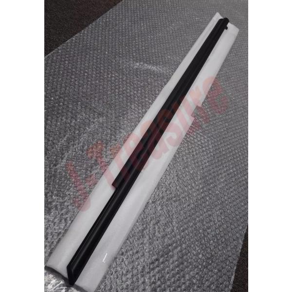 スバル純正新品部品になります。経年劣化リフレッシュに！フロント ドア アウト ベルトモール 水切りモール 左側新品未使用品です。適合車種：GC8 GF8 GM8 インプレッサ  爆買