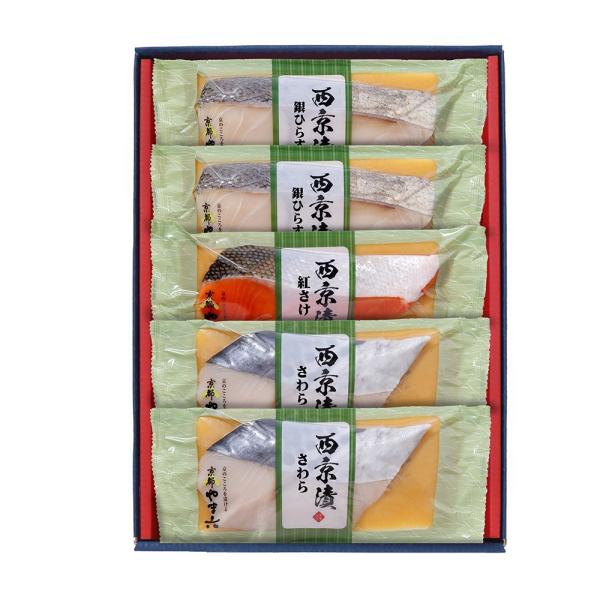 京の老舗から特注の西京白みそを日々取り寄せ、京都やま六の調合を加えた味噌床に3種の魚を二度漬け製法で魚にしっかり味を浸透させています。3種類の魚にをそれぞれ脂質も身質も違い同じ西京漬でも違った味わいを楽しめるセット商品になります。京の食文化...