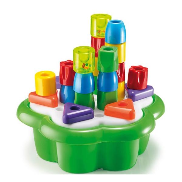 ●デイジーボックスは、小さな手でもしっかり握れる1歳頃の手遊びにぴったりのブロックです。1つ1つのピースが、持ちやすく組み立てやすいように考えられているので、「はじめてのブロック」にぴったりです。握ったり積み重ねやすいブロックには大きな凹凸...