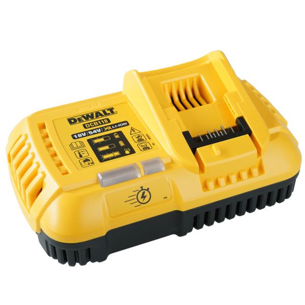 商品名５４Ｖ／１８Ｖバッテリー充電器　DCB118-JP商品特徴●フレックスボルトリチウムイオンバッテリー（54V／18V）兼用の急速充電器●ファンクーリング機能採用により、高効率な急速充電が可能材質_仕上●電源：AC100V●充電時間：5...