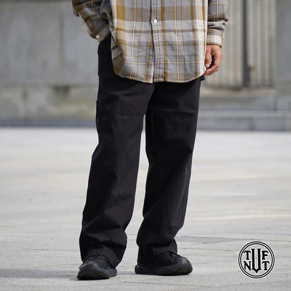 【ブランド】TUF-NUT / タフナッツ【商品名】コットン ダック ワークパンツCOTTON DUCK WORK PANTS■タフなダック生地を使用したワークパンツ。ヒップにゆとりを持ちつつ裾に掛けてややテーパードさせたセミバルキーシルエ...