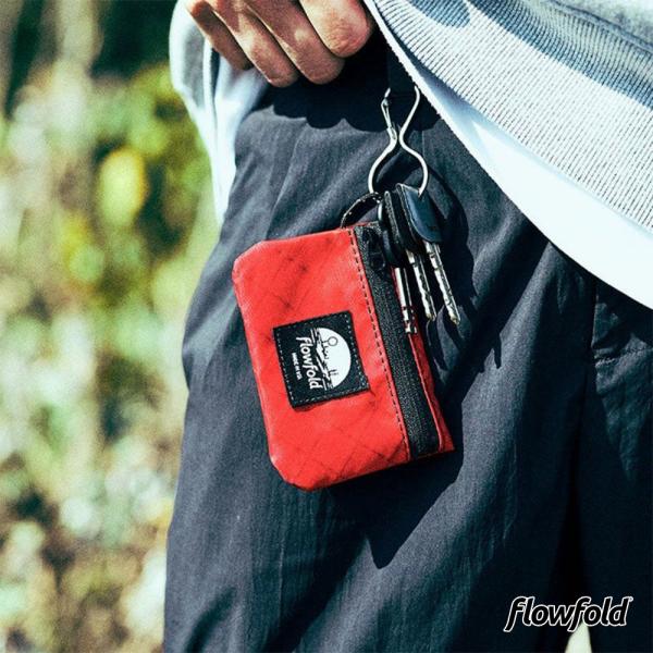 【ブランド】Flowfold / フローフォールド【商品名】エッセンシャリスト - ミニポーチEssentialist-Mini Pouch■ミニサイズのジッパー開閉式ポーチ。カードや現金、イヤホン、リップスティックなど手元に置いておきたい...