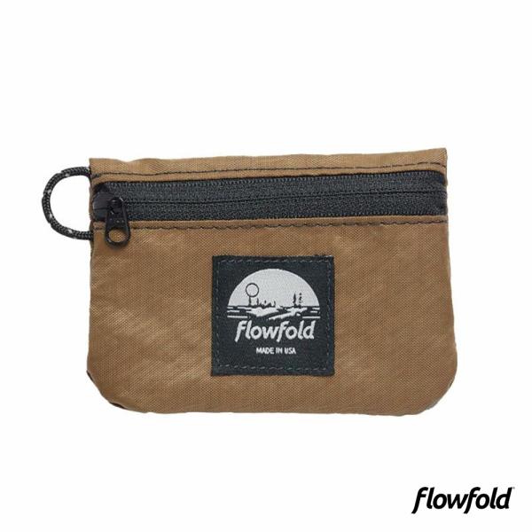 【ブランド】Flowfold / フローフォールド【商品名】エッセンシャリスト - ミニポーチEssentialist-Mini Pouch■ミニサイズのジッパー開閉式ポーチ。カードや現金、イヤホン、リップスティックなど手元に置いておきたい...