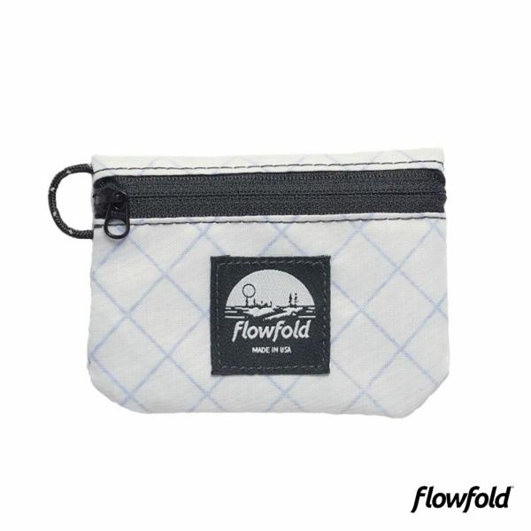 【ブランド】Flowfold / フローフォールド【商品名】エッセンシャリスト - ミニポーチEssentialist-Mini Pouch■ミニサイズのジッパー開閉式ポーチ。カードや現金、イヤホン、リップスティックなど手元に置いておきたい...
