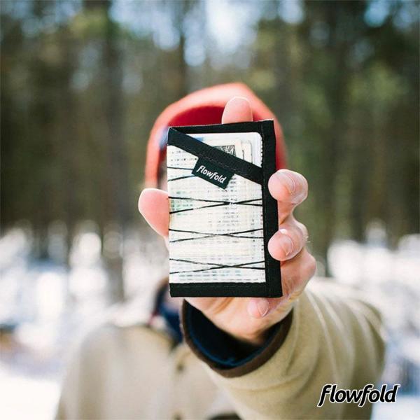 【ブランド】Flowfold / フローフォールド【商品名】RSミニマリスト - カードホルダーウォレットRecycled Sailcloth Minimalist-Card Holder Wallet■ミニマリストの多様性を極めた財布。カ...