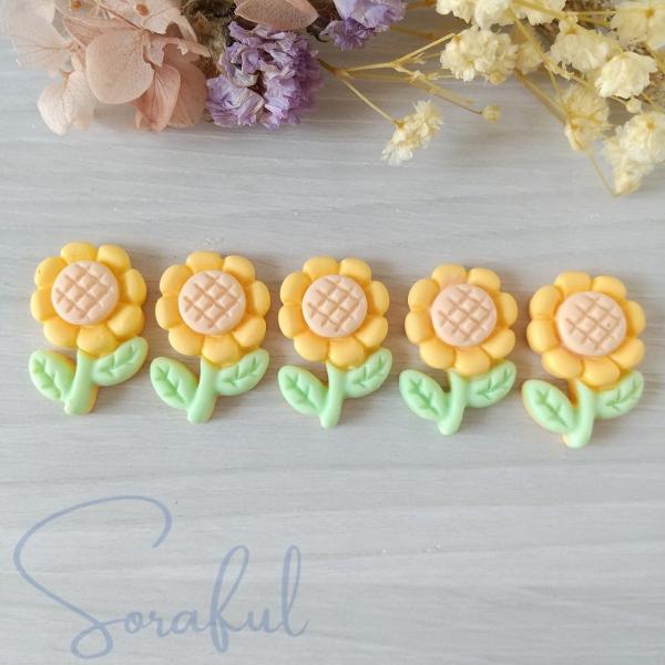 デコパーツ パステルカラーのひまわり 花 サンフラワー 5個 貼付けパーツ D-0169