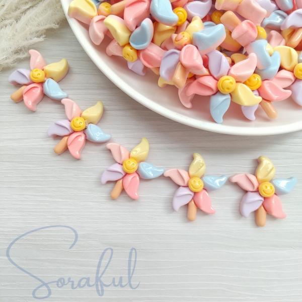 デコパーツ ゆめかわ カラフルかざぐるま 風車 5個 貼付けパーツ D-0217-WINDMILL