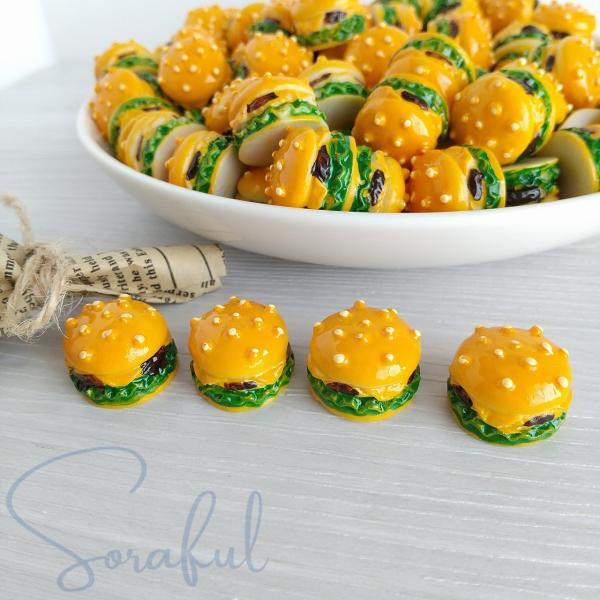 デコパーツ チーズバーガー ハンバーガー ミニチュア 4個 貼付けパーツ D-0619