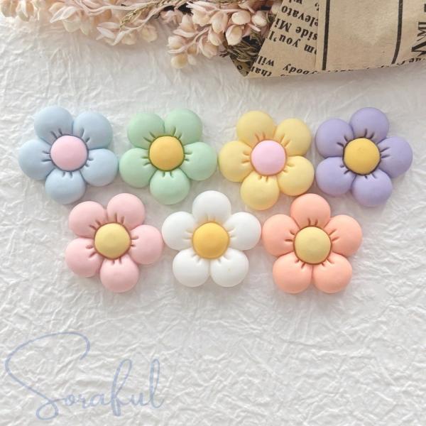 小ぶりでぽってりとしたカラフルなフラワー　4個セット