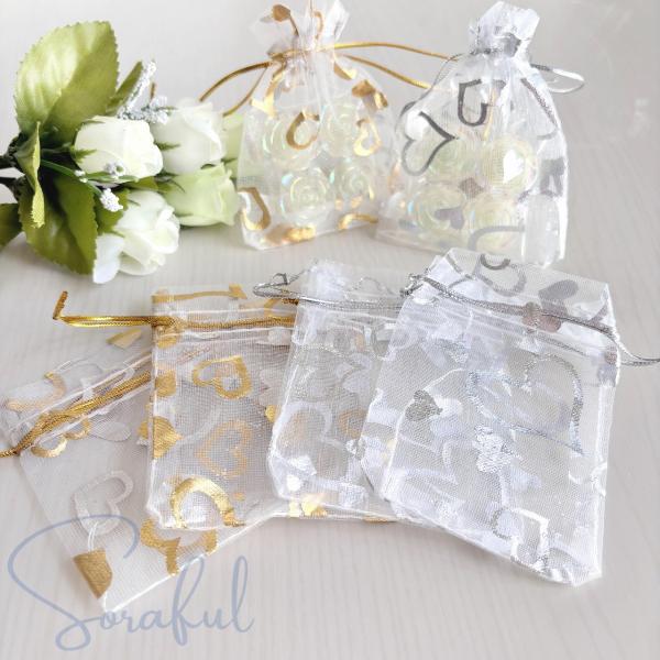 オーガンジー巾着袋　ハートサイズ：およそ7ｘ9cm (±1cmほどの差異があります）