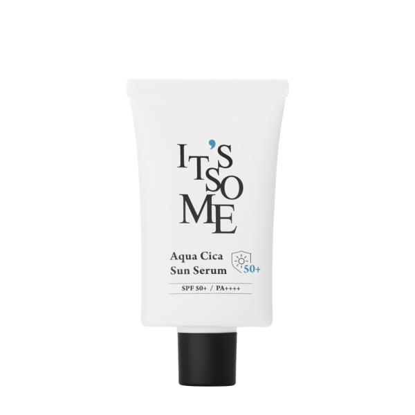 IT’S SO ME（イッツソーミー）  アクア シカ サンセラムは、SPF50+ PA++++の高いUVカット力と、シカ×水分セラムの心地よさを兼ね備えた日焼け止め美容液です。11種ヒアルロン酸が角質層までうるおいを届け、乾燥しがちな肌を...