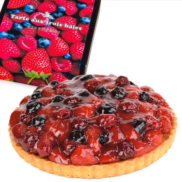 【ベリーグッドタルト】ソルシエで一番人気の「苺のコンポートタルト」にラズベリーカスタードクリームをサンドし、フレッシュのブルーベリー、ラズベリーを更にトッピング。ベリーの美味しさをもっと楽しめるベリーグッドなタルトが出来上がりました。【ロー...