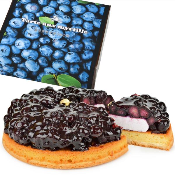 【コンポートブルーベリーたっぷり贅沢タルト】サクサクに焼き上げたタルト生地に、ブルーベリーカスタードクリームと、香りと食感が残るよう弱火でじっくりコンポートしたブルーベリーをひとつひとつ丁寧にたっぷりとのせました。【ローソク5本付】ローソク...
