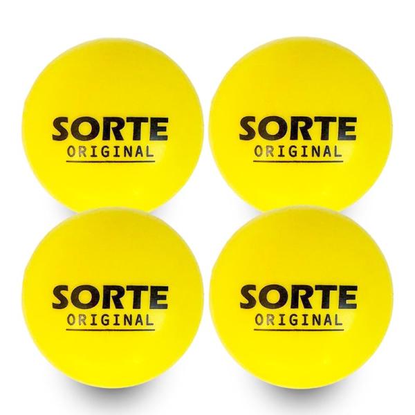 フレスコボール 屋内用ソフトボール4個セット【SORTE ORIGINAL】イエローフレスコボールを屋内でも安心して楽しめるソフトボール4個セットです。季節を問わず、見やすいようにバランスが取れているイエローカラーです。屋外でももちろん使用...