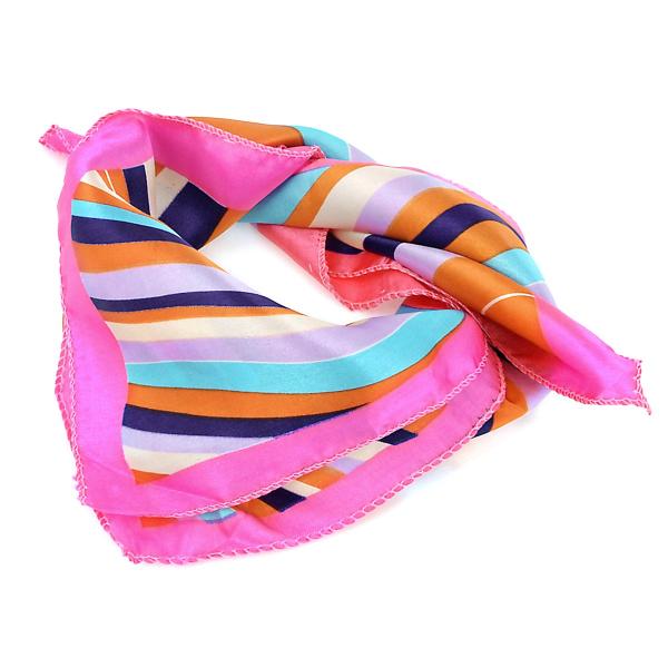 【本商品は海外出荷】お届けは通常20-30日を頂いております。サイズタイプ：レギュラー素材：ポリエステル;?パッケージ内容：1×スカーフ純重量：20g。カラー：ブルー、ピンク、パープル、オレンジ、アイボリーサイズ：50x50cm 。スタイル...