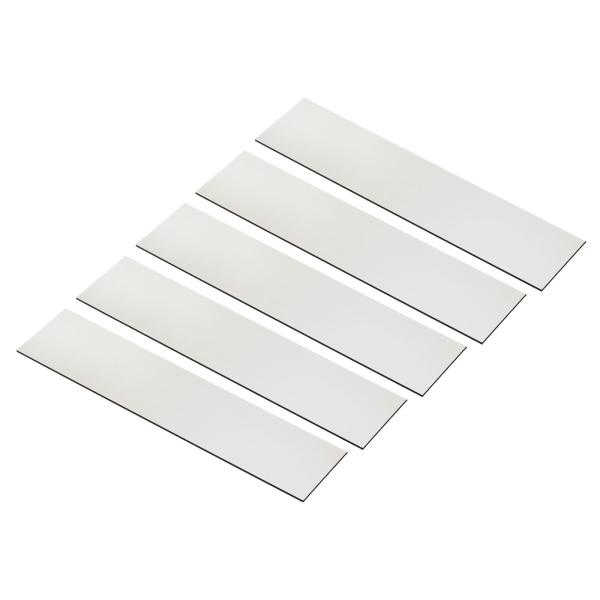 【本商品は海外出荷】お届けは通常20-30日を頂いております。サイズ: 20x5cm(L*W)；厚さ: 1.3mm；プリント後のスタイル: シルバーバックグラウンド/ブラックテキスト利点: 1. 丈夫なABS素材を採用、防水、耐傷性、耐磨耗...