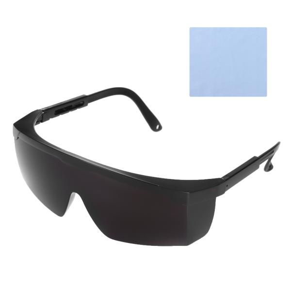 【本商品は海外出荷】お届けは通常20-30日を頂いております。サイズ - 150 x 105 x 54mm / 6 x 4.1 x 2.1"(縦×横×高); 重量: 31g、保護メガネは軽量で、鼻の橋に圧力をかけず、着用感が快適です。素材 ...