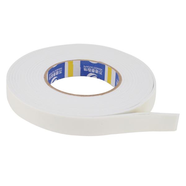 【本商品は海外出荷】お届けは通常20-30日を頂いております。ユニバーサルフィット: 1個 ユニバーサル ホワイト ウェザーストリップ 修理テープ特徴: 自己粘着修理テープは、車、トラック、RVのターポリンを修理するだけでなく、テント、オー...