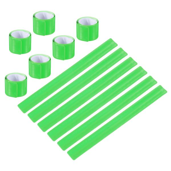 【本商品は海外出荷】お届けは通常20-30日を頂いております。カラー：緑；素材：PVC、弾性シリコンスチール；サイズ：30 x 3 cm / 11.81 x 1.18"；パッキングリスト：12個 x リフレクティブテープ利点：防水の蛍光スラ...