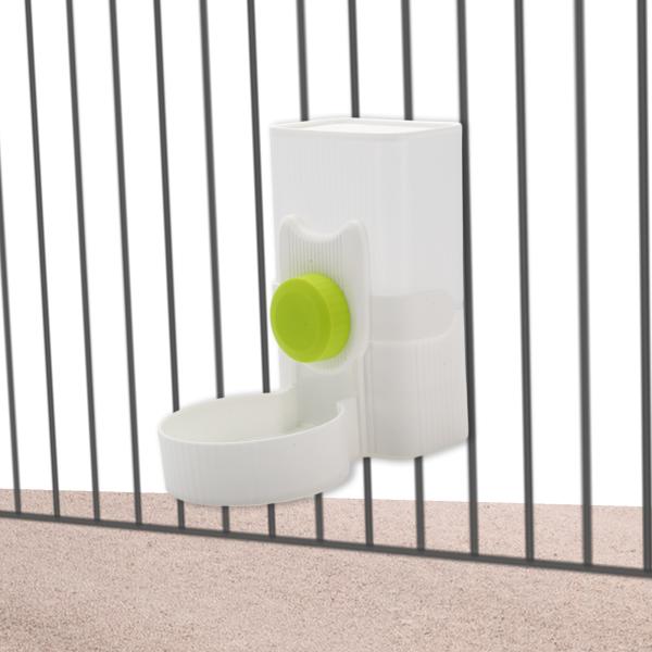 【本商品は海外出荷】お届けは通常20-30日を頂いております。スペース最適化:ギニアピッグ用ヘイフィーダーは、ユニークな吊り下げデザインでケージスペースを最大限に活用し、ほとんどのペットケージに適しており、2cm~6cmの間隔を推奨していま...