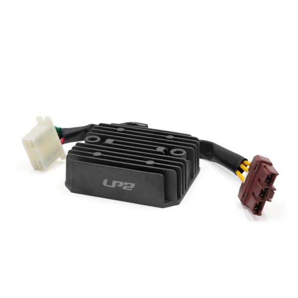 【本商品は海外出荷】お届けは通常20-30日を頂いております。製品名：レギュレータ整流器; 素材：メタルパッケージの内容：1 xレギュレータ整流器; シェルカラー：ブラック寸法：87 x 80 x 25mm(L*W*T)；適用: アプリリア...