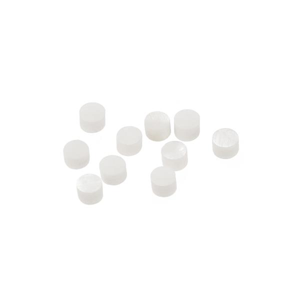 【本商品は海外出荷】お届けは通常20-30日を頂いております。ドットは、異なるフレットを識別するのに便利なように、ギターのフレットボードにはめ込まれた小さなドットです。多くのギターには、フレットボードのドットに加えて、ネックの側面にマークさ...