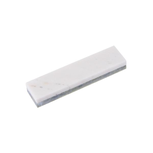 【本商品は海外出荷】お届けは通常20-30日を頂いております。サイズ：長さ100 mm、幅25 mm、高さ12.5 mm、10000/40000 グリット素材：ダブル側砥石。ホワイトアゲット側: 10000 グリット,グリーンアゲット側: ...