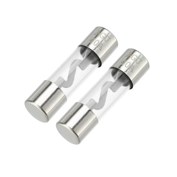 【本商品は海外出荷】お届けは通常20-30日を頂いております。[製品機能] AGUカーヒューズチューブは、耐久性のあるメタルとガラスで作られており、アップグレードされたデザインでヒューズの寿命を延ばすことができます。[製品寸法] 10x38...