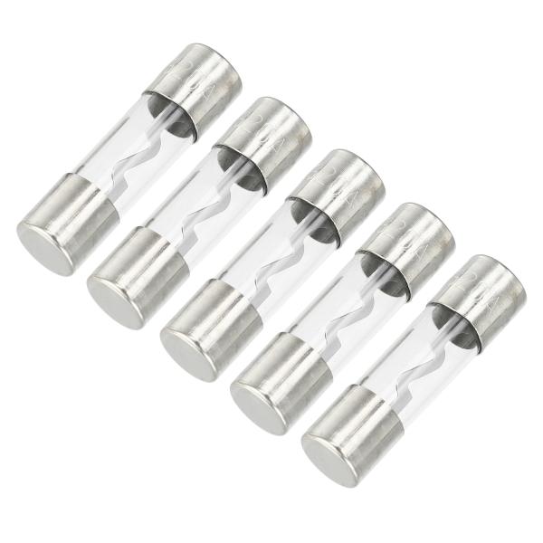 【本商品は海外出荷】お届けは通常20-30日を頂いております。[製品機能] AGUカーヒューズチューブは、耐久性のあるメタルとガラスで作られており、アップグレードされたデザインでヒューズの寿命を延ばすことができます。[製品寸法] 10x38...