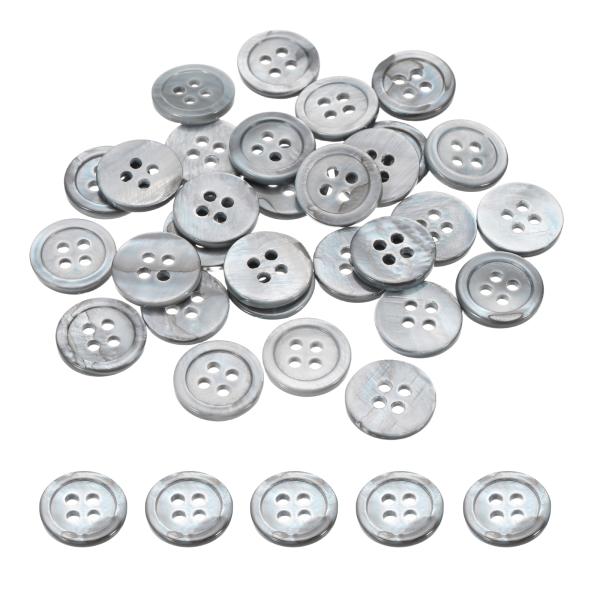 【本商品は海外出荷】お届けは通常20-30日を頂いております。仕様:カラー:グレー;素材:シェル;サイズ:12.5mm/0.48インチ(直径);内容量:30個×天然真珠貝ボタンこのシェルボタンは美しい外観を持っており、DIY裁縫手芸、縫製、...
