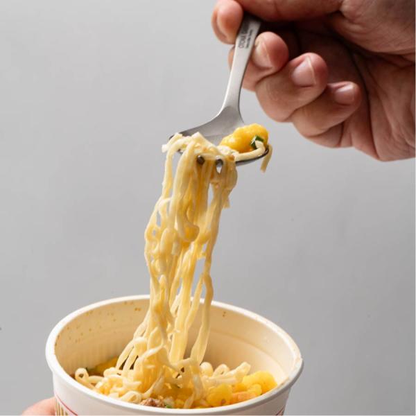 ★★在庫限りのため、プレミアム会員価格の商品は返品・交換不可、通常のご利用範囲を超えるご注文につきましては、当社の判断にてキャンセルさせていただく場合がございます。あらかじめご了承ください★★チタンフォークスプーン軽くて金属臭のしない、チタ...