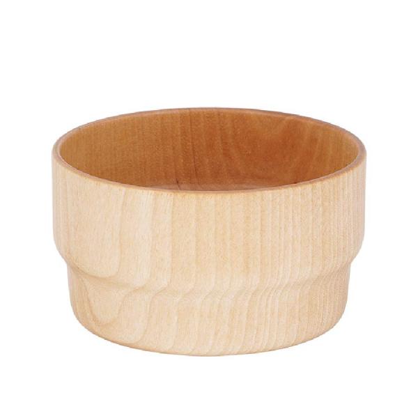 使えば使うほど味わいが出て馴染んでいく断熱性・保温性に優れた木のお椀です。職人の技術により薄く削られ軽量で、抗菌作用のあるウレタン塗装を施してあります。スタッキングに優れているのでシェラカップやクッカーの隙間に収まります。[お椀]●当店は土...