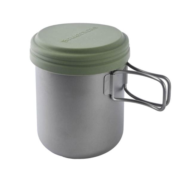 軽量コンパクトを追求したソロハイカー向けのチタンクッカー。独自のシリコンキャップが自慢です。[ソロ クッカー]●当店は土日祝の出荷はお休みです。