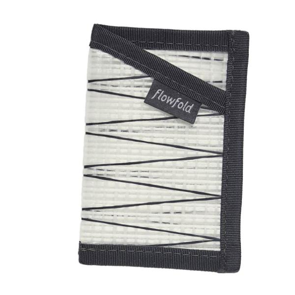 RS MINIMALIST CARD HOLDER WALLETリサイクルセイルクロス ミニマリスト カードホルダー ウォレットカラー：WhiteSailcloth（ホワイトセイルクロス）[カードホルダー]●当店は土日祝の出荷はお休みです。