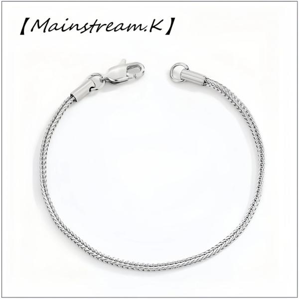 24-R074メンズブレスレット手首周りサイズ：約 17cm/19cm/21cm　素材：925製シルバーシンプルでモダンなデザインが魅力のシルバー925製トバングルブレスレット。男性らしい力強さと洗練された雰囲気を兼ね備えた、トレンディでお...