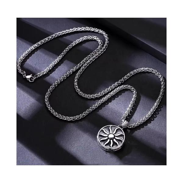 24-R188チェーン部分長さ：約 50cm/60cm/70cm トップのサイズ：約25mm×25mm 重量：約24g素材：925製シルバーこの「太陽神サークルペンダント」は、シルバー925（スターリングシルバー）を使用した上質なネックレス...