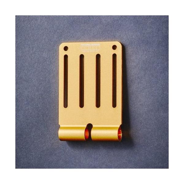 アルミ削り出しベルトループ●アルミニウム削り出しタイプ　●アルマイト加工　●超軽量37g■全長97mm×横幅65mm×奥行10mm（パイプ外径）◆アルミ番手A60636000番系【Al/Mg/Si系合金】シリコン【Si】マグネシウム【Mg】...