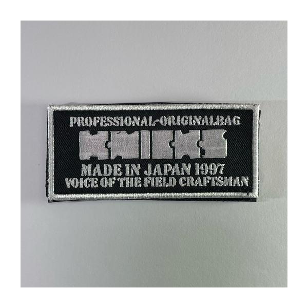 ベルクロタイプニックスロゴワッペン黒地に白マジックテープタイプサイズ：45mmX100mmメーカー：ニックス(KNICKS)