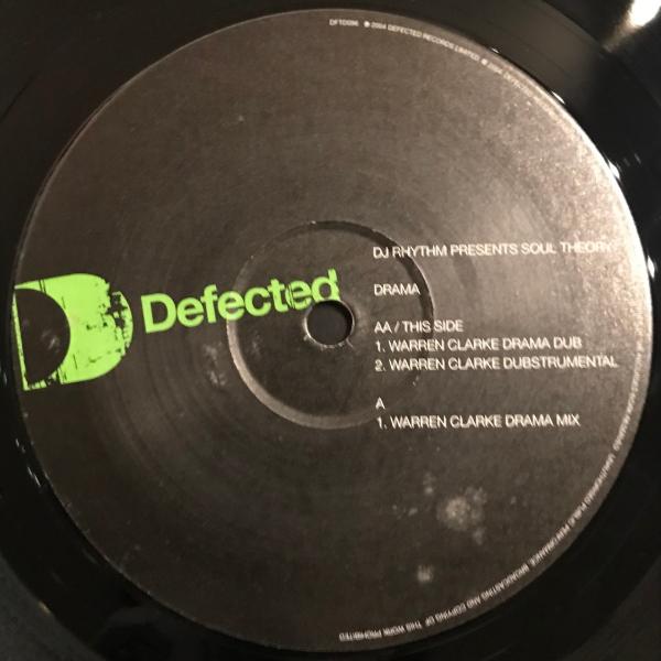タイトル： Dramaアーティスト：Dj Rhythms Presents Soul Theoryメディア：NMスリーブ：NM2004年Defectedからリリースされたビッグヒット。
