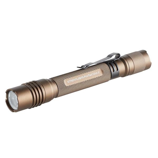 「商品情報」550ルーメンと10,250カンデラを生成するProTac 2AA-X USBフラッシュライトは、Streamlight独自の保護リチウムポリマーUSB-C充電式バッテリーパックを使用しています。また、単3形使い捨て電池2本も使...