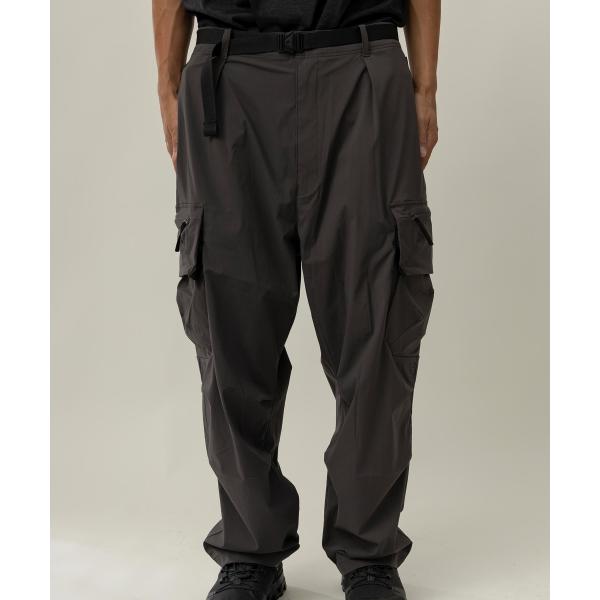 SIZES　(ウエスト77 ヒップ106 わたり74 パンツ丈94.8 股下60.3)cmM　(ウエスト81 ヒップ110 わたり76.5 パンツ丈97.3 股下62.3)cmL　(ウエスト85 ヒップ114 わたり79 パンツ丈100.8...