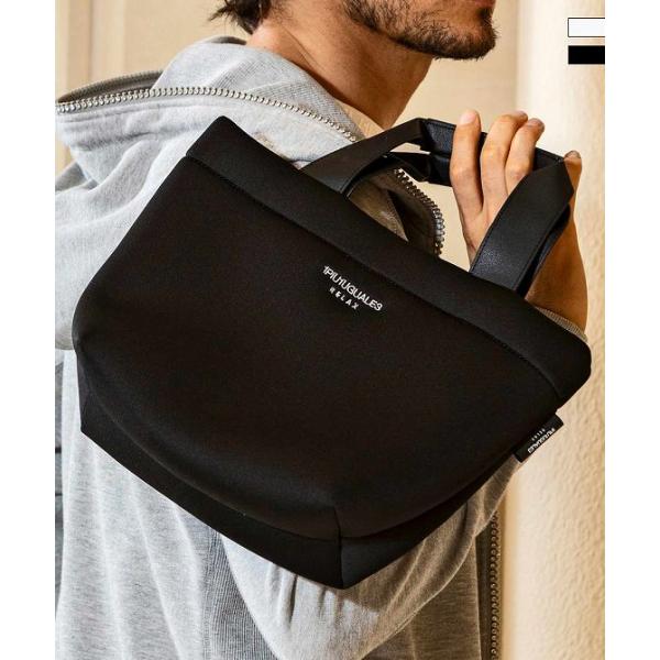 SIZE約(幅35 高さ24 マチ12 持ち手高さ11)cmCOMP表地：ポリエステル裏地：ポリエステル別地：合成皮革ATTENTION※実測値のため、多少の誤差はご容赦ください。※商品写真はできる限り現品を再現するように心がけていますが、...