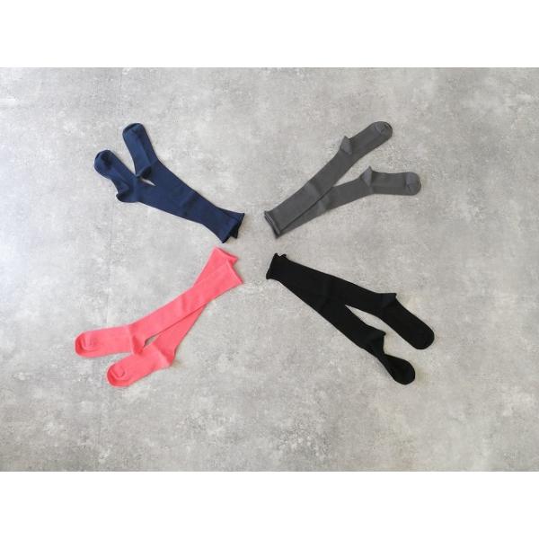 color(1)ピンク(2)グレー(3)ダークブルー(4)ブラックsizeF( 履き口からかかとまで40cm )quality綿78％　ポリエステル18％　ポリウレタン4％モデル身長　162　cmメーカー希望小売価格　￥　3,200+税当店...