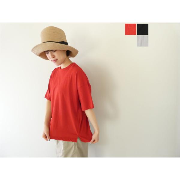 color(190)アイボリー(350)レッド(990)ブラックsize2( 身幅 60cm 総丈 前59cm 後64cm )quality綿　100%リブ　綿100％日本製モデル身長　162　cmメーカー希望小売価格　￥　7,800+税当...