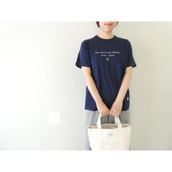 color(1)オフ白(4)ネイビーsize3+( 身幅 54cm 総丈 60cm )quality綿100％モデル身長　162　cmメーカー希望小売価格　￥　7,200+税当店の商品は実在店舗でも同様に販売をしているため、タイムラグにより...